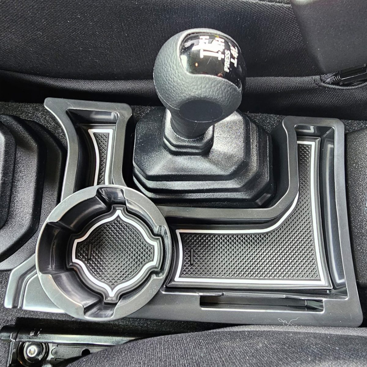 Suzuki Jimny Gen 4 Center Storage Tray – Yuppie Gear