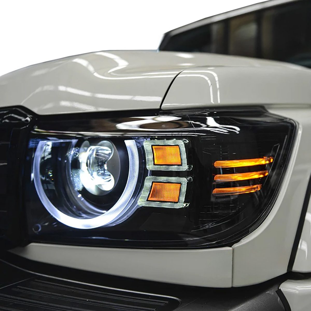 Toyota Land Cruiser 79 (2007-2023) Headlights Defender – Yuppie Gear